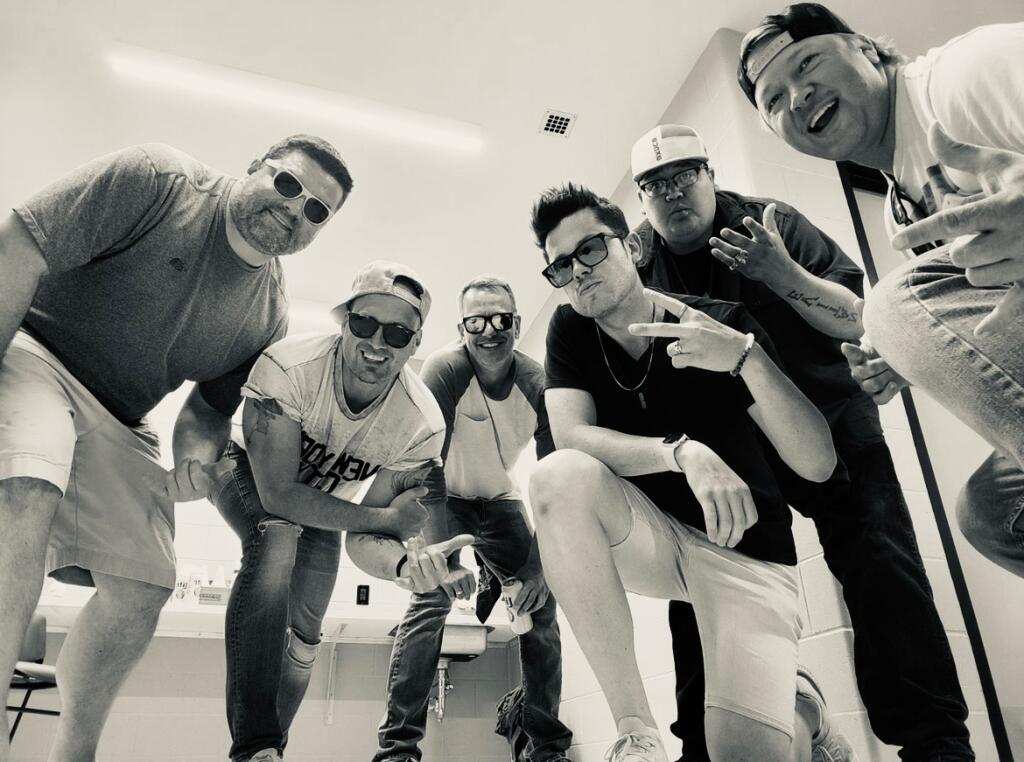 Cool Waters Band - Dubs